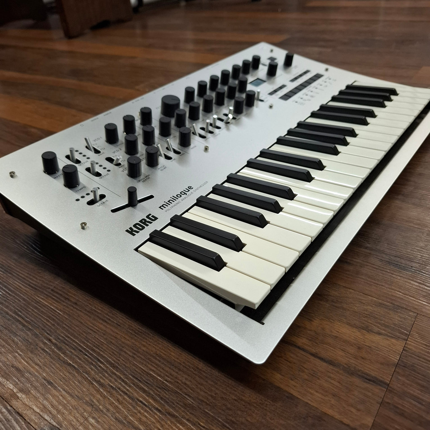 Second Hand Korg Minilogue Polyphonic Analogue Synthesizer — Gough & Davy