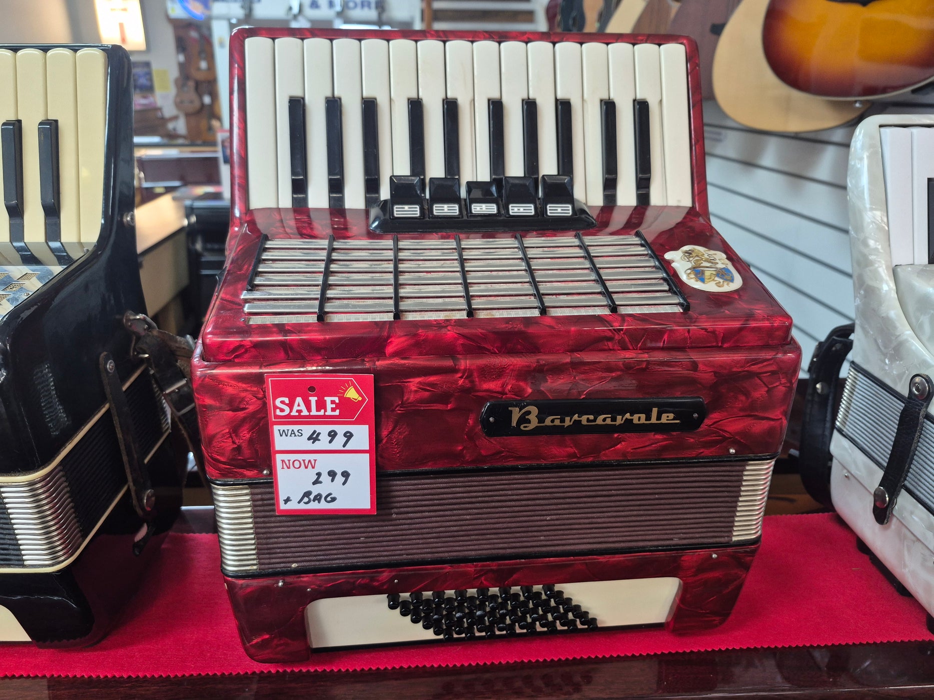 Second Hand Baile Barcarole 48 bass Accordion — Gough & Davy